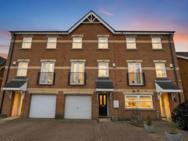 Yew Tree Close, Thurcroft, 3 Bedroom Town