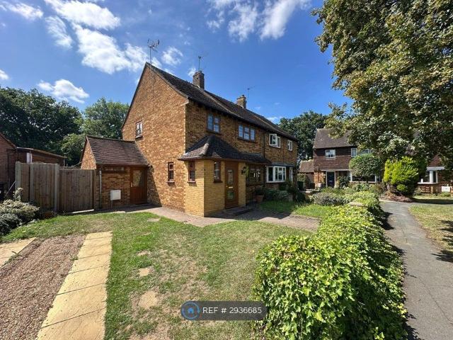 Yew Tree Drive, Guildford GU1, 3 bed semi detached house to rent, £2,400 pcm | PrimeLocation