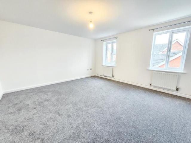 Yew tree Road, Brockworth