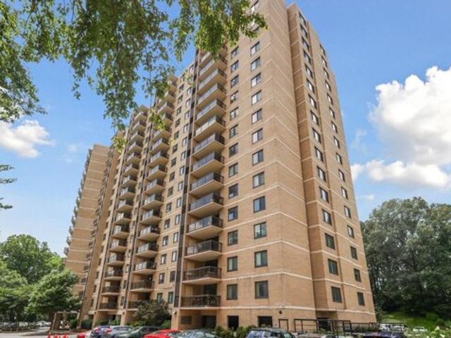 Yoakum Pkwy Apt,alexandria, Condo For Sale