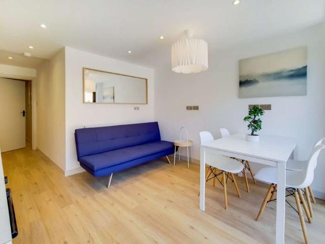 YoLiving LCC Camberwell Goldsmith 2 Room 5