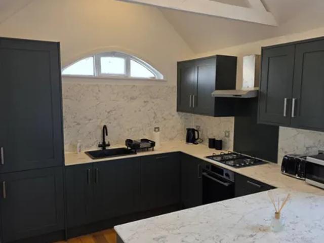 York Mews, London, IG1 3AD, United Kingdom | 4 bed house for rent #167883453 | Rentberry