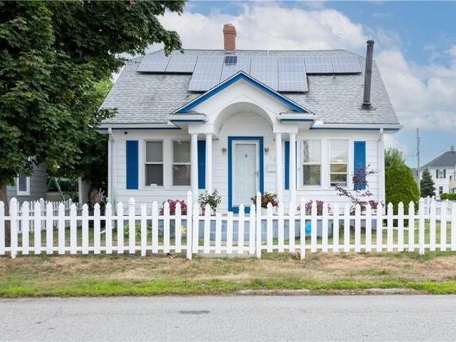 York Ave, Pawtucket, Home For Sale