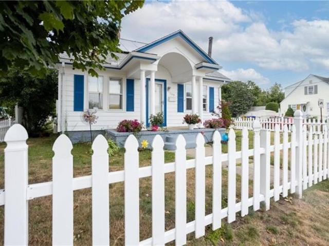 York Ave, Pawtucket, Home For Sale