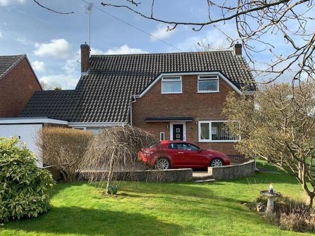 York Close, Midway, 4 Bedroom Detached