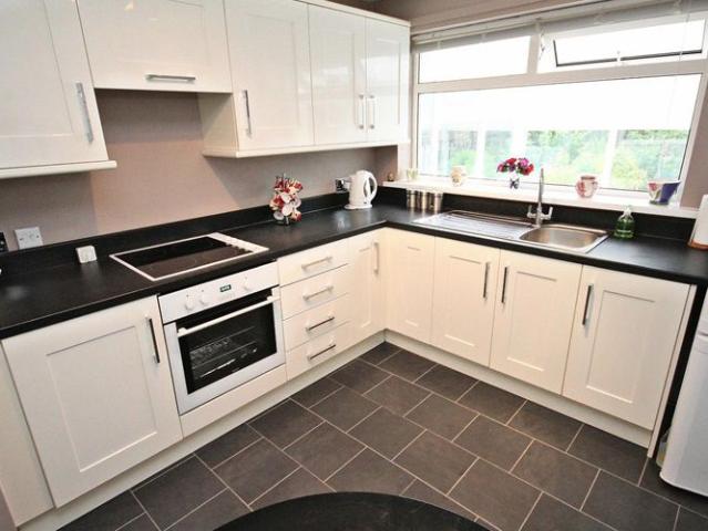 York Crescent, Durham DH1, 2 bed semi detached bungalow to rent, £895 pcm | PrimeLocation