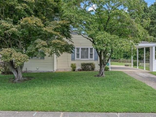 York Dr, Portsmouth, Home For Sale