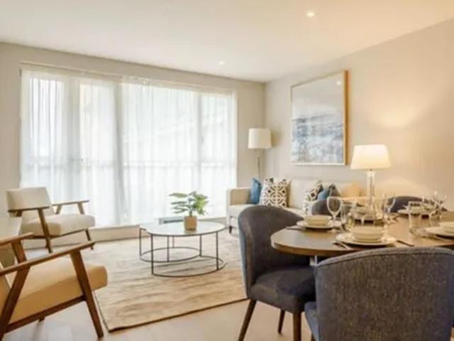 York House, Avonmore Road, London, W14 8RL, United Kingdom | 2 bed apartment for rent #120874562 | Rentberry