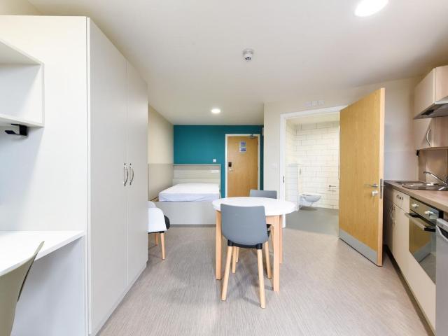York Road, Bournemouth BH1, Studio to rent, £1,023 pcm | PrimeLocation