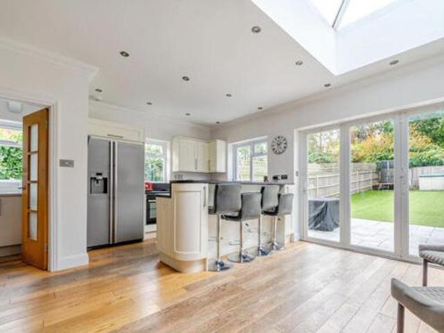 York Road, Barnet, 5 Bedroom Semi detached