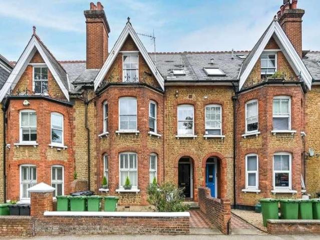 York Road, Guildford, GU1