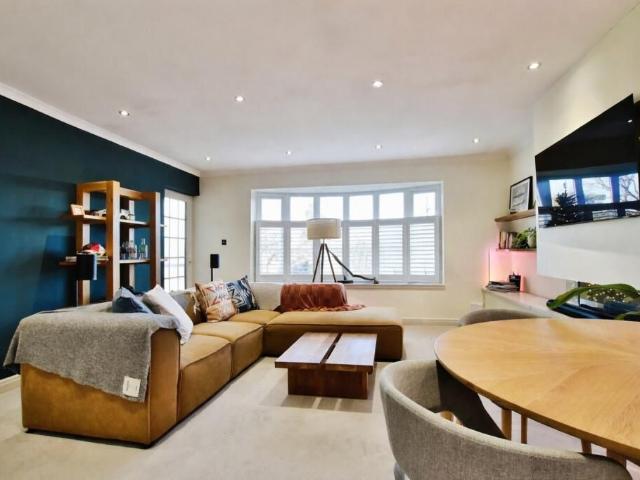 York Road, Guildford GU1, 2 bed flat to rent, £1,750 pcm | PrimeLocation