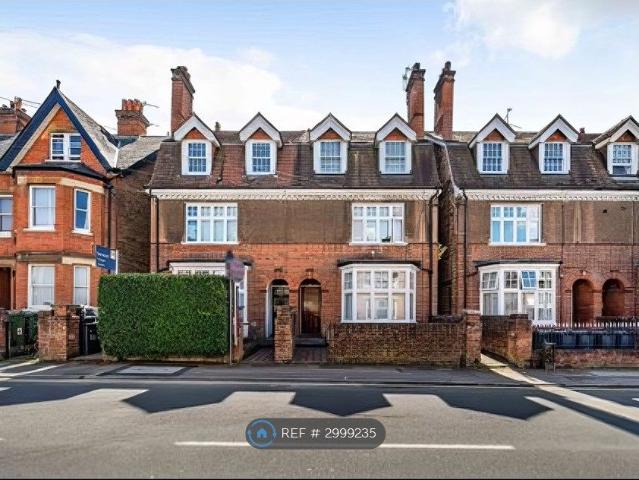 York Road, Guildford GU1, Studio to rent, £1,200 pcm | PrimeLocation