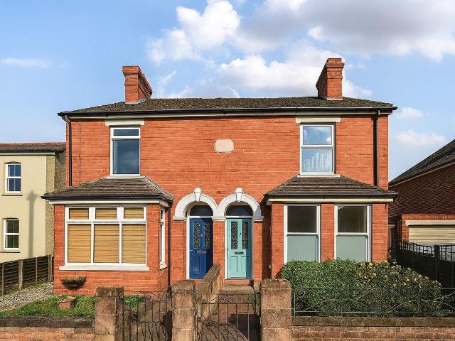 York Road, Farnborough GU14, 3 bed semi detached house to rent, £2,250 pcm | PrimeLocation