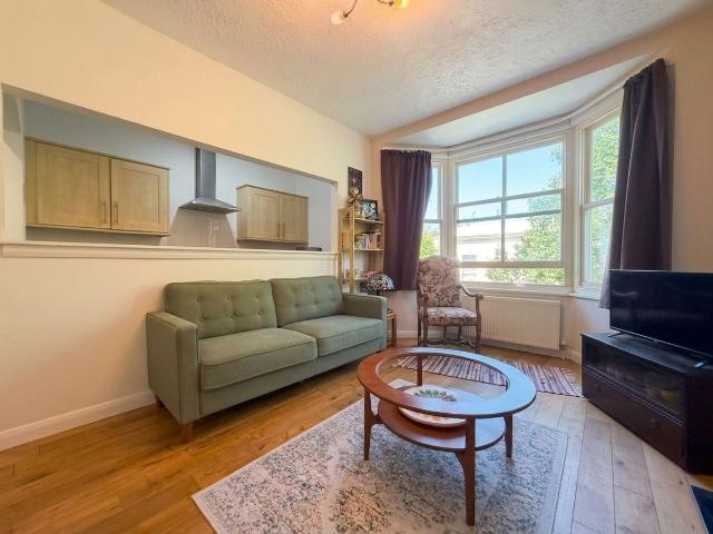 York Road, Hove BN3, 2 bed flat to rent, £1,600 pcm | PrimeLocation