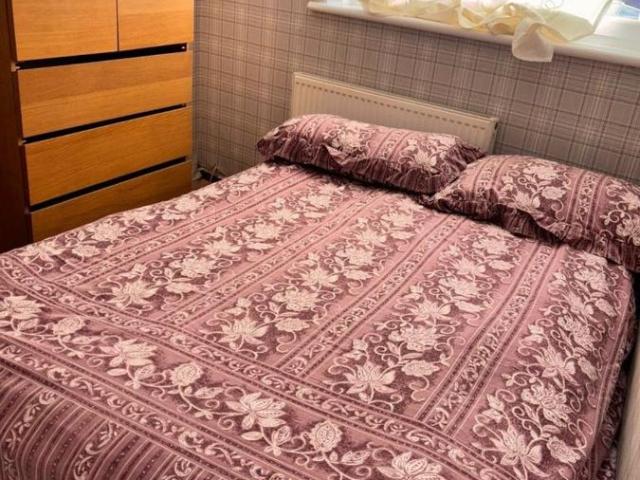 York Road, London SW11, Room to rent, £775 pcm | PrimeLocation