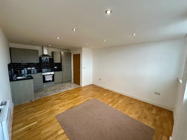 York Road, Leeds LS9, 1 bed flat to rent, £700 pcm | PrimeLocation
