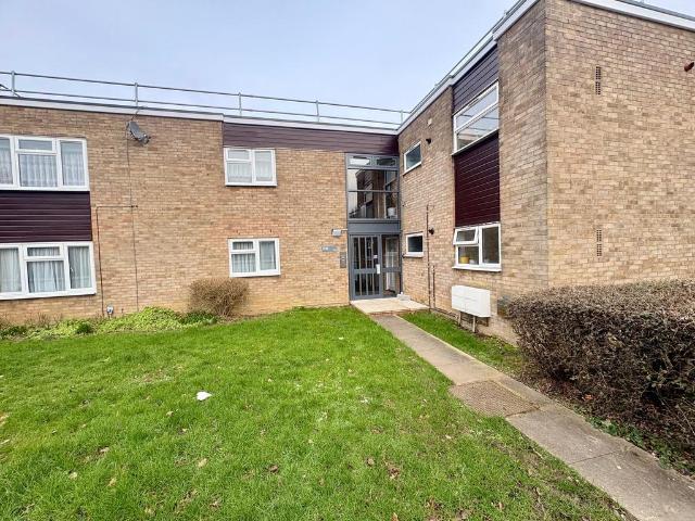 York Road, Stevenage, SG1 1 bed apartment to rent £1,150 pcm £265 pw