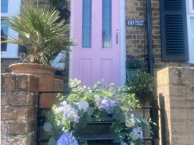 York St, Cowes PO31, 2 bed terraced house to rent, £1,650 pcm | PrimeLocation