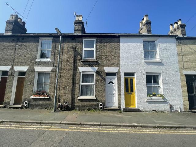 York Street, Cambridge CB1 2 bed terraced house to rent £1,795 pcm £414 pw