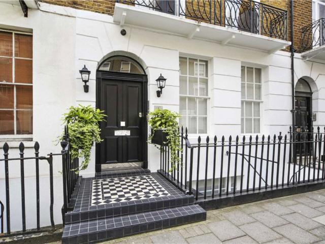 York Street, Marylebone W1H, Studio to rent, £2,450 pcm | PrimeLocation