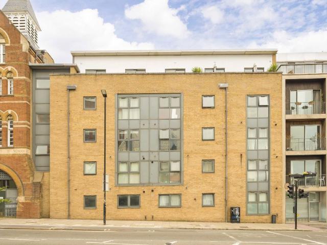 York Way, The Old School N1, 1 bed flat to rent, £2,750 pcm | PrimeLocation