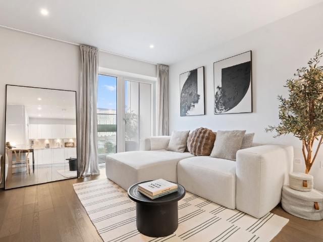 York Way, Holloway N7, 1 bed flat to rent, £3,200 pcm | PrimeLocation