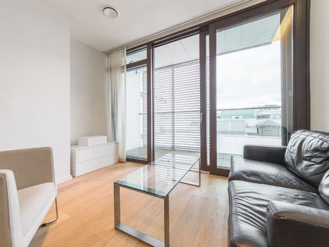 York Way, Kings Cross N1C, 1 bed flat to rent, £2,850 pcm | PrimeLocation