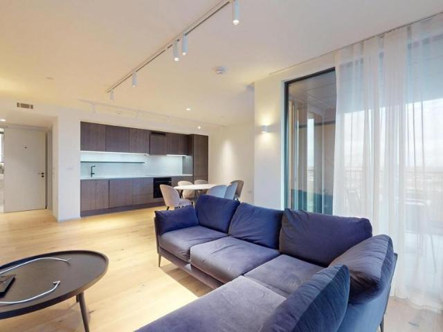 York Way, London N1 3 bed apartment to rent £7,600 pcm £1,754 pw