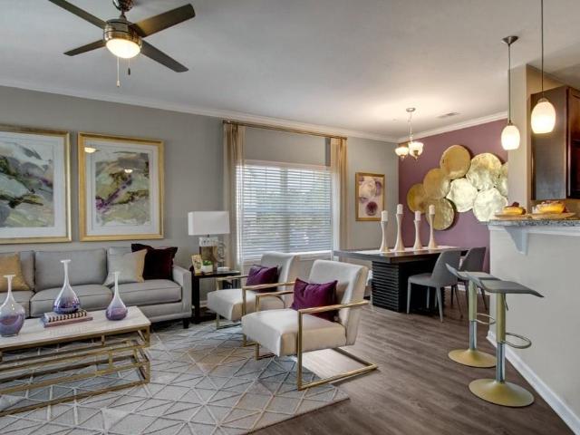 York Woods at Lake Murray Apartment Homes 3 Bedroom Apartment for Rent at 2038 Lake Murray Blvd, Columbia, SC 29212