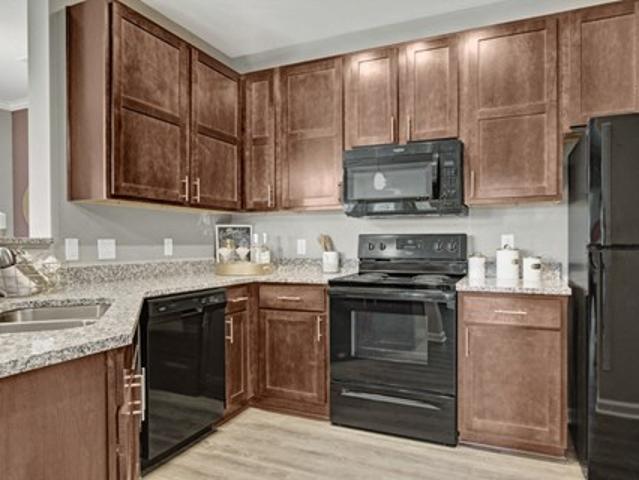 York Woods at Lake Murray Apartment Homes A1 ADA Apartment