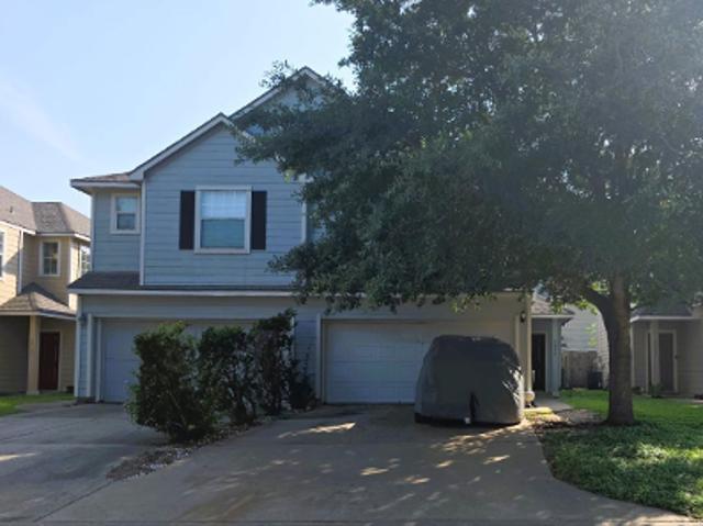 Yorkglen Manor Ln