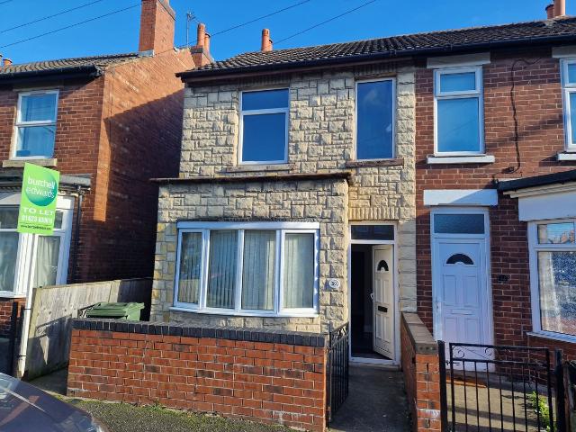 Yorke Street, Mansfield NG19, 3 bed property to rent, £950 pcm | PrimeLocation