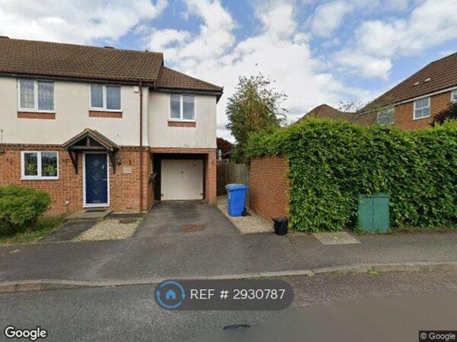 Yorkshire Place, Bracknell RG42, 4 bed end terrace house to rent, £2,750 pcm | PrimeLocation