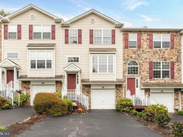 Yorktown Ct, Malvern, Home For Sale