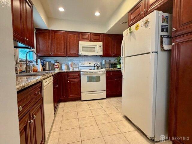 Yorktown Ln Unit B, Monroe, Condo For Sale