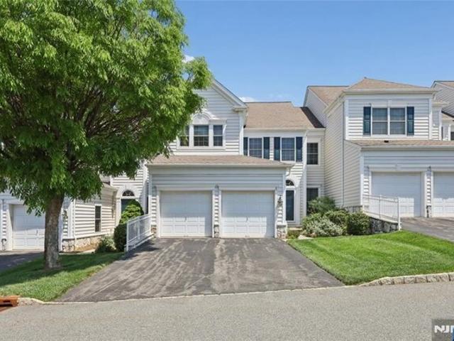 Yorktown Ln Unit,totowa, Home For Sale