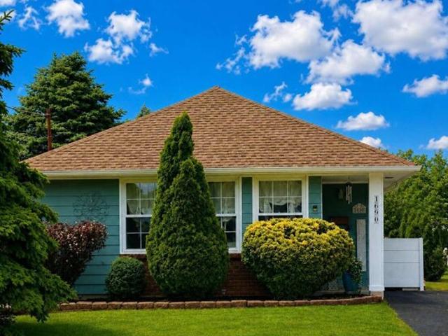 Yorktowne Blvd, Toms River, Home For Sale