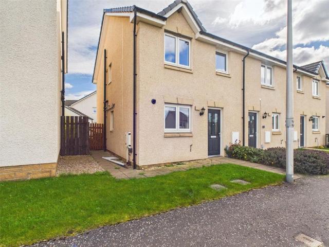 Yosemite Park, Dunbar, East Lothian. 3 bed semi detached house to rent £1,325 pcm £306 pw