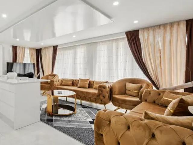 You Me Sushi, 113 Earl's Court Road, London, SW5 9RL, United Kingdom | 3 bed apartment for rent #139332472 | Rentberry