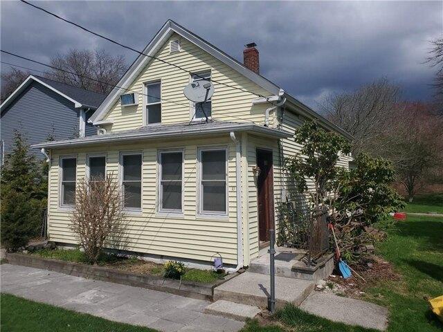 Young Ave, Warwick, Home For Sale