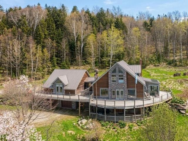 Young Farm Rd, Peacham, Home For Sale