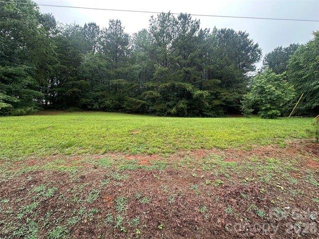 Young Rd, Bessemer City, NC 28016