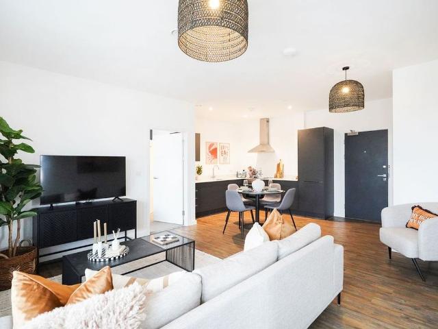Young Street, City Centre S1, 2 bed flat to rent, £1,275 pcm | PrimeLocation