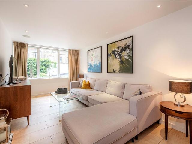 Young Street, London, W8 1 bed apartment to rent £4,225 pcm £975 pw
