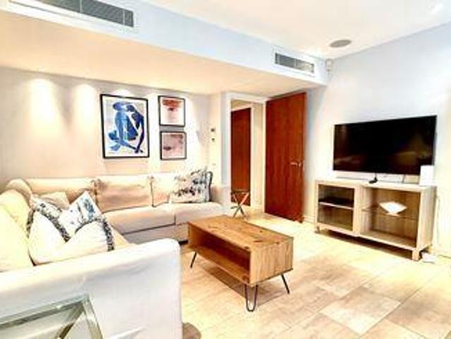 Young Street, London W8 1 bed house to rent £4,333 pcm £1,000 pw