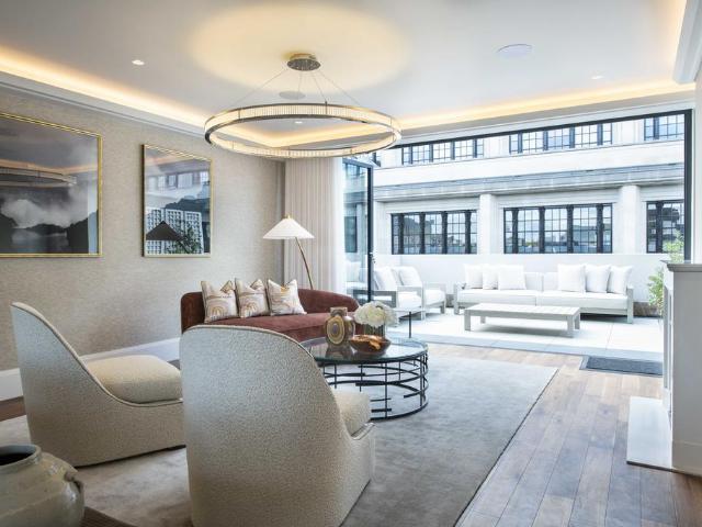 Young Street, London, W8 3 bed maisonette to rent £27,083 pcm £6,250 pw