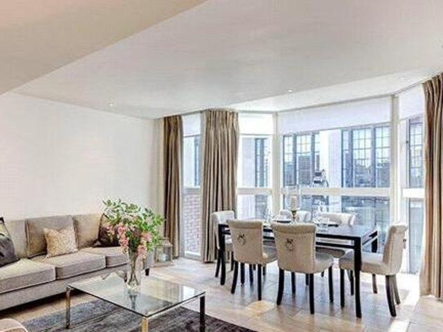 Young Street, London, 2 Bedroom Apartment