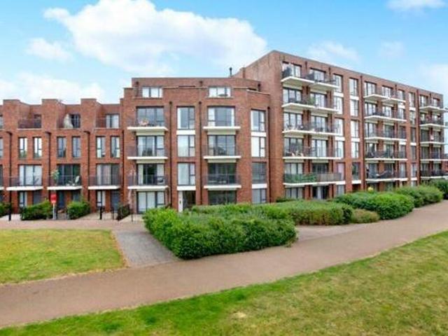 Youngman Place, Taunton, 2 Bedroom Apartment