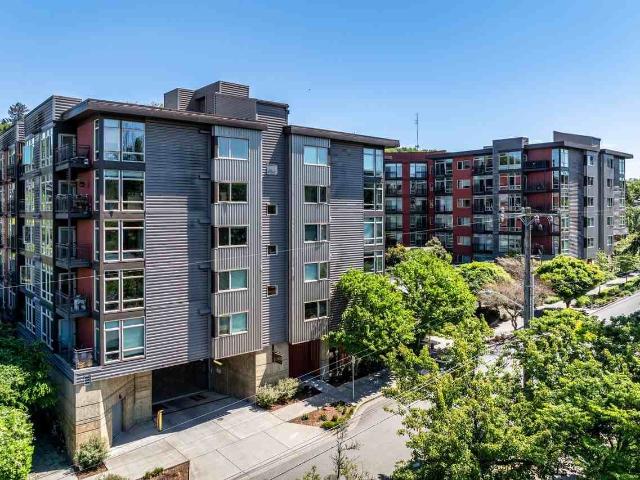 Youngstown Flats Studio Apartment for Rent at 4040 26th Ave Sw, Seattle, WA 98106 North Delridge